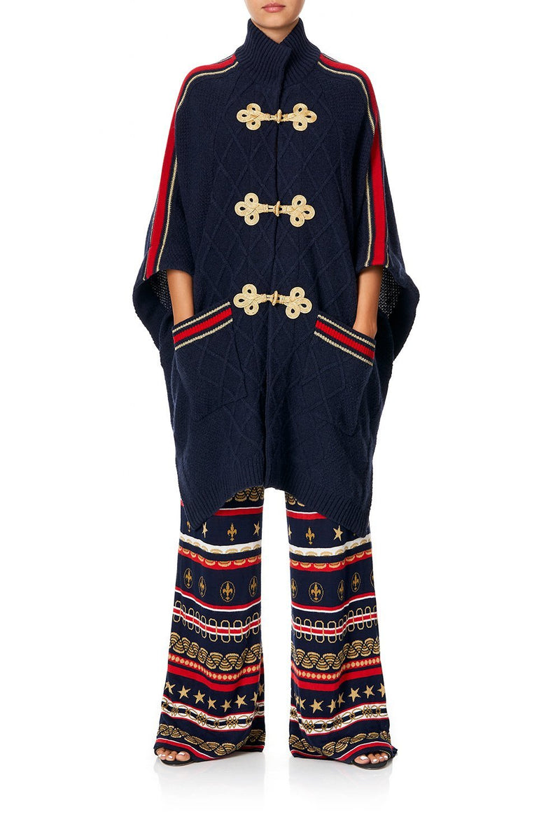 OVERSIZED CABLE KNIT COSTUME PARTY – CAMILLA UK