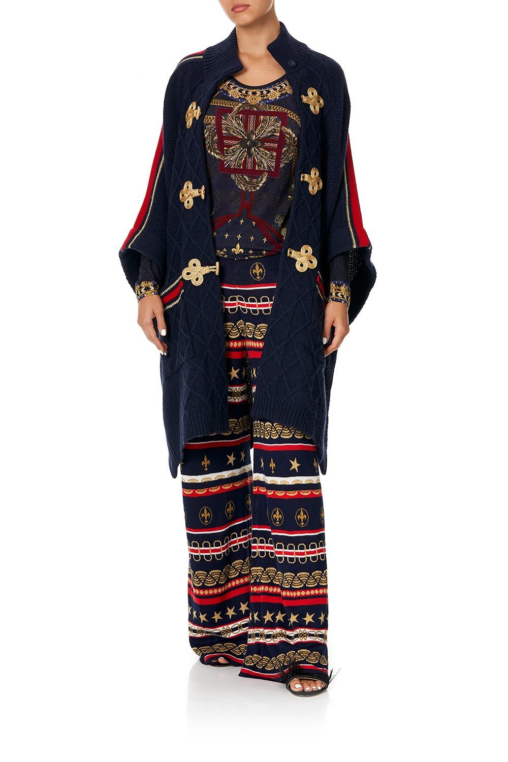 OVERSIZED CABLE KNIT COSTUME PARTY – CAMILLA UK